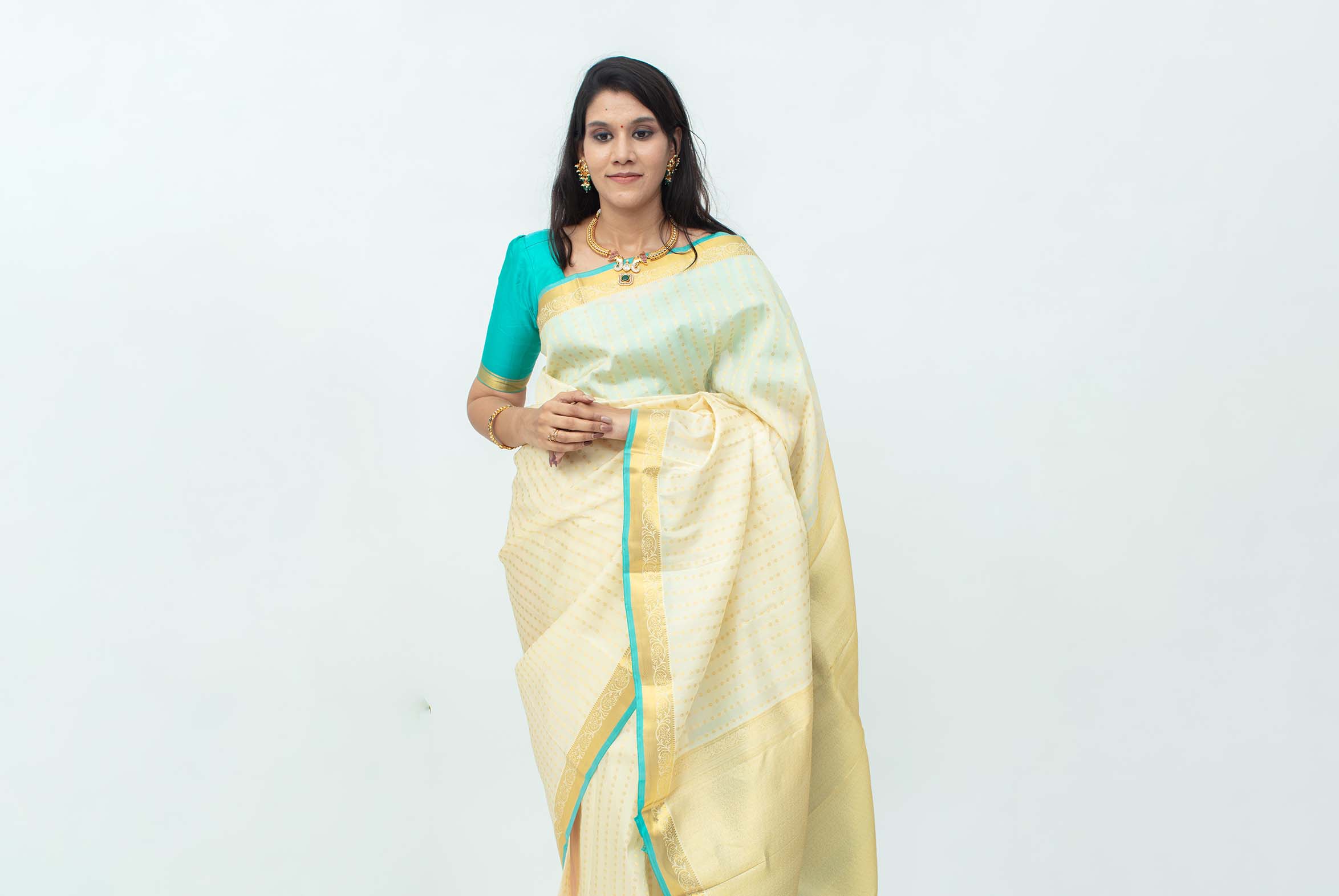 Formal Saree for Interview – Priyangaa